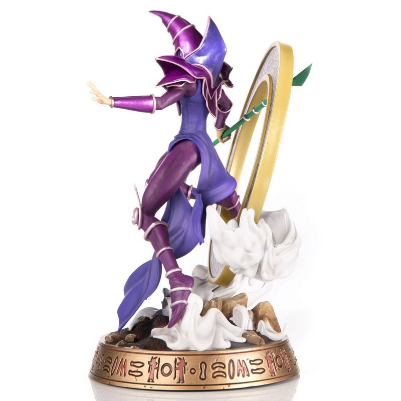 YU-GI-OH! Figurine Dark Magician Purple Version F4F