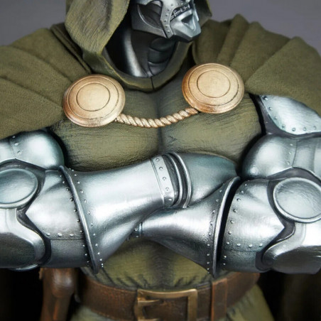MARVEL Statue Doctor Doom Maquette Sideshow
