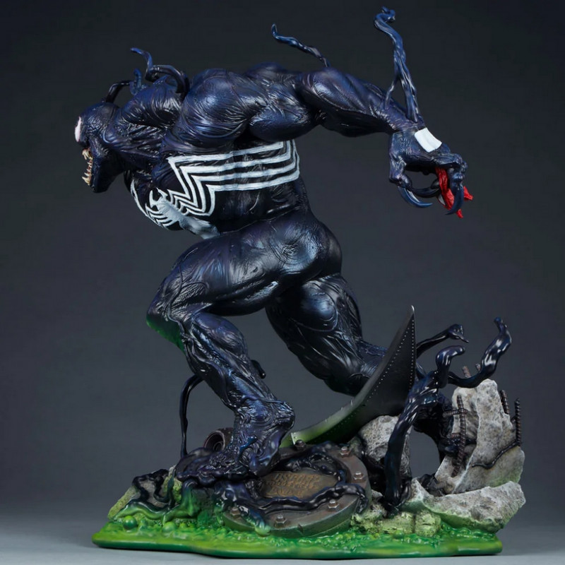 MARVEL Statue Venom Premium Format Sideshow