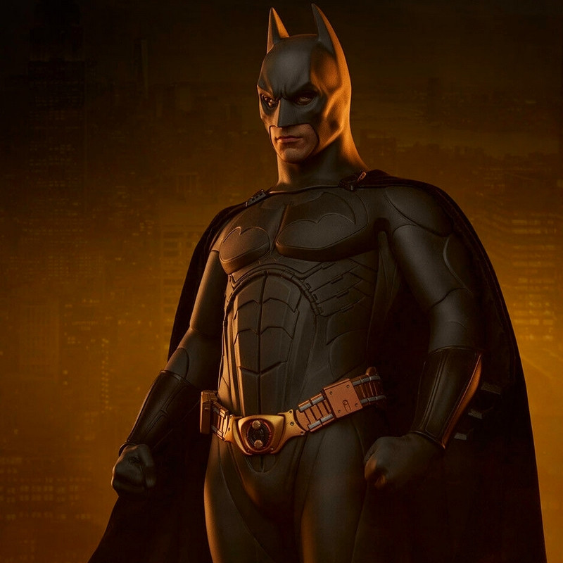 BATMAN BEGINS Statue Batman Premium Format Sideshow