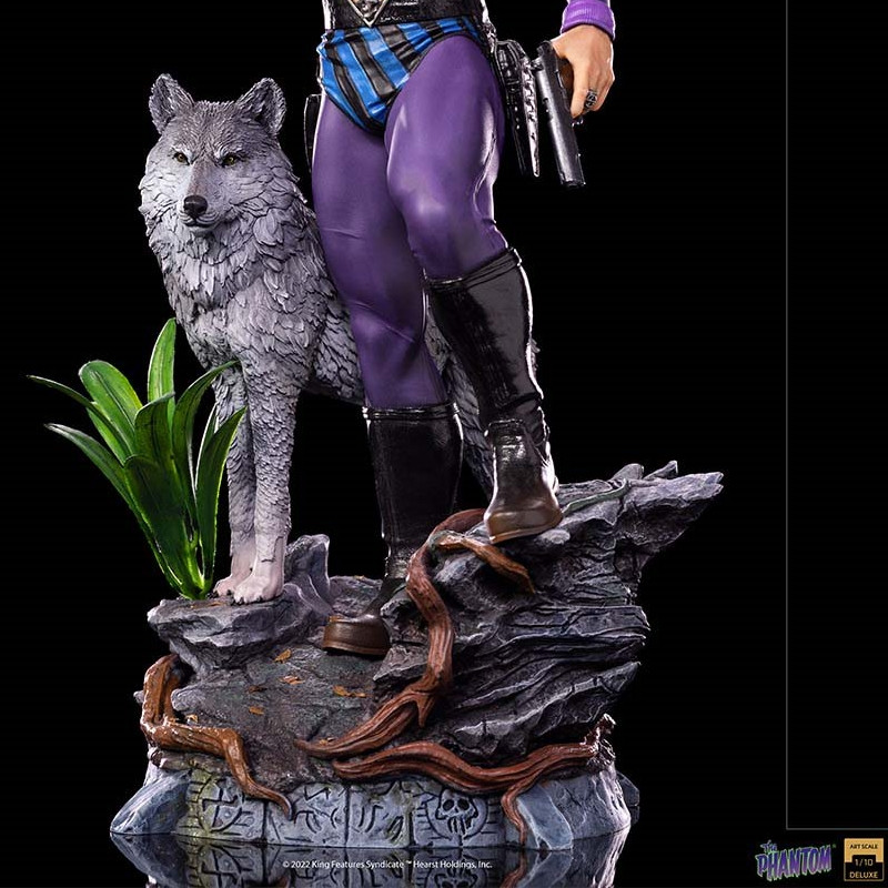 THE PHANTOM Statue The Phantom Deluxe Art Scale Iron Studios