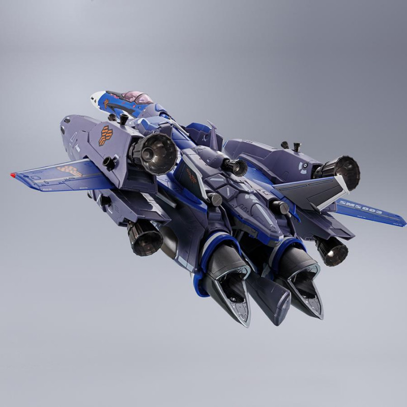 VF-25G Super Messiah Valkyrie Revival Version DX Chogokin Bandai ...