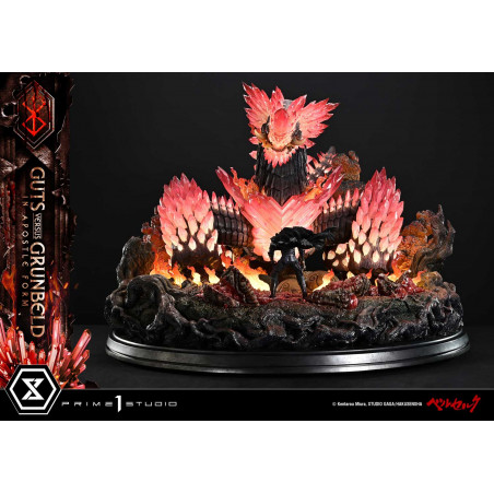 Statue Guts Versus Grunbeld in Apostle Form Ultimate Diorama Masterline ...