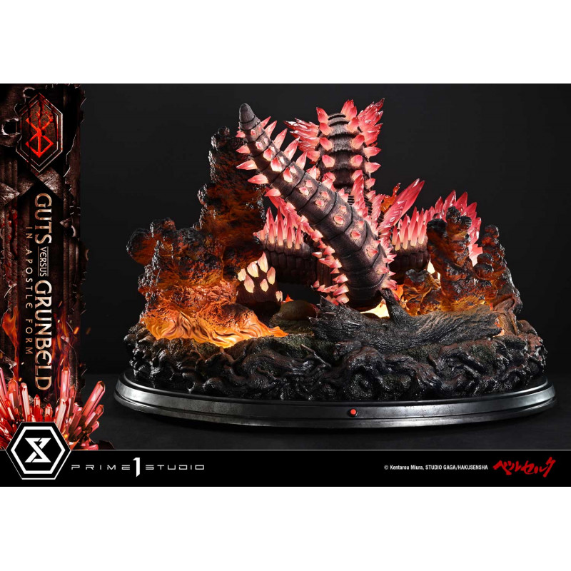 Statue Guts Versus Grunbeld in Apostle Form Ultimate Diorama Masterline ...