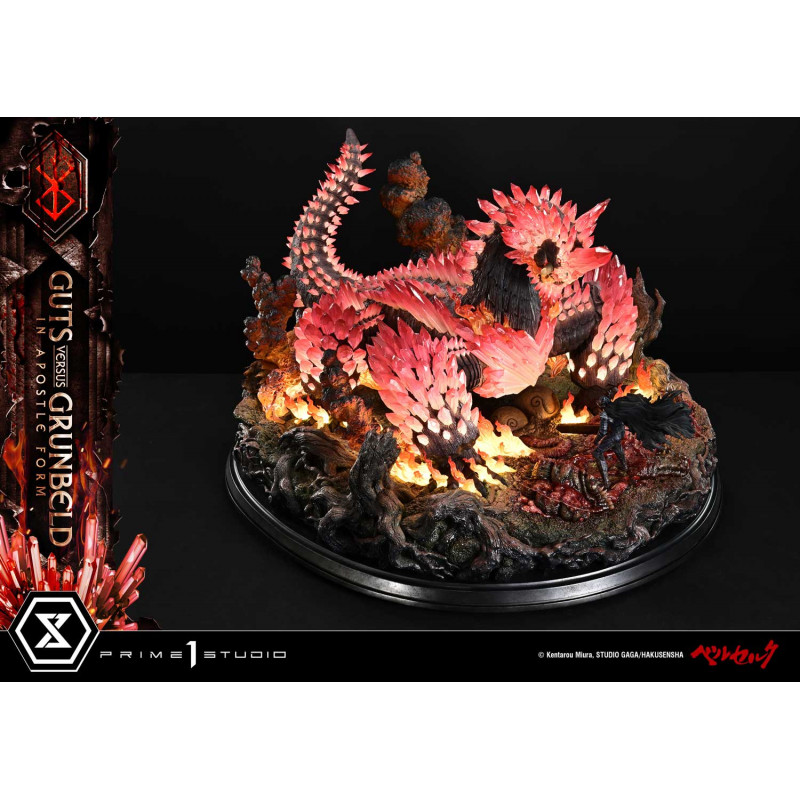 Statue Guts Versus Grunbeld in Apostle Form Ultimate Diorama Masterline ...